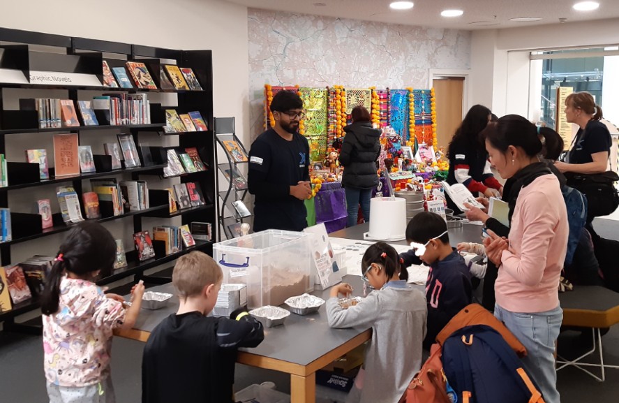 Aswin, Thomas and Cyrill contribute to Manchester’s ScienceX festival ...